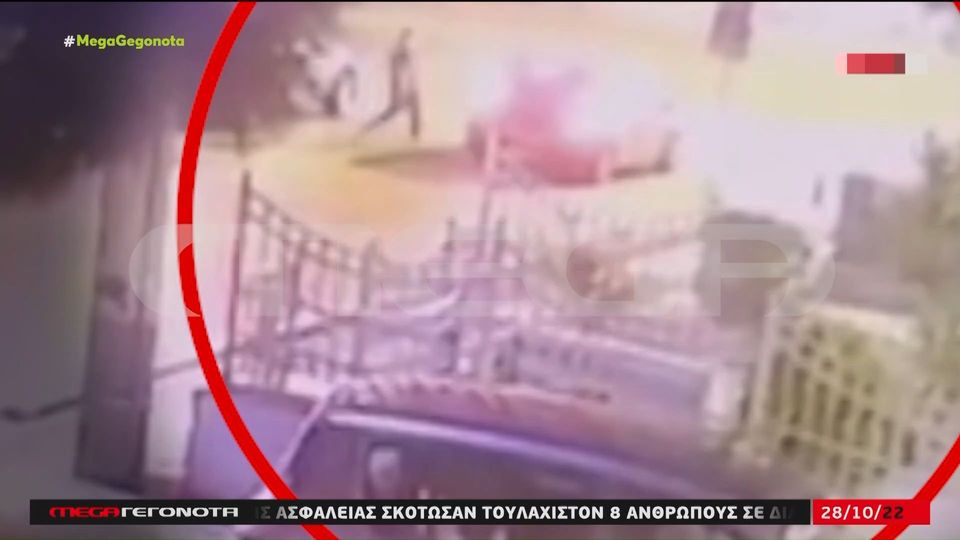 Βίντεο ντοκουμέντο από την στιγμή που ο βιαστής εισβάλλει στο ΙΧ της ...
