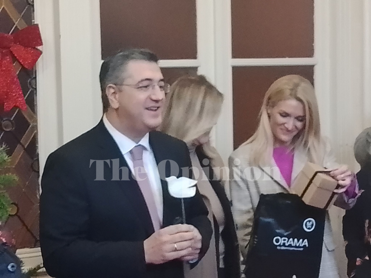 Τα πρώτα Κάλαντα άκουσε ο Τζιτζικώστας - Πλημμύρισε μελωδίες και ...