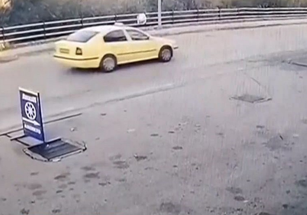 Βέροια: Βίντεο-ντοκουμέντο από τη στιγμή που η μητέρα εγκαταλείπει το ...