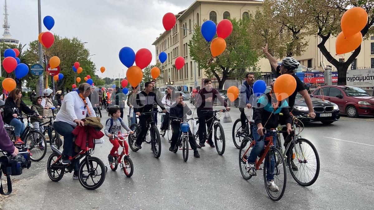 Θεσσαλονίκη: «Κάθε πεταλιά, φόρος τιμής»-Ποδηλατοπορεία στη μνήμη των ...