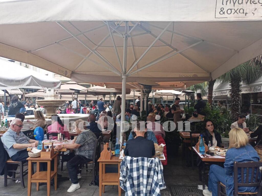 Πρωτομαγιά: Γέμισαν οι ταβέρνες στο κέντρο της Θεσσαλονίκης (ΦΩΤΟ ...