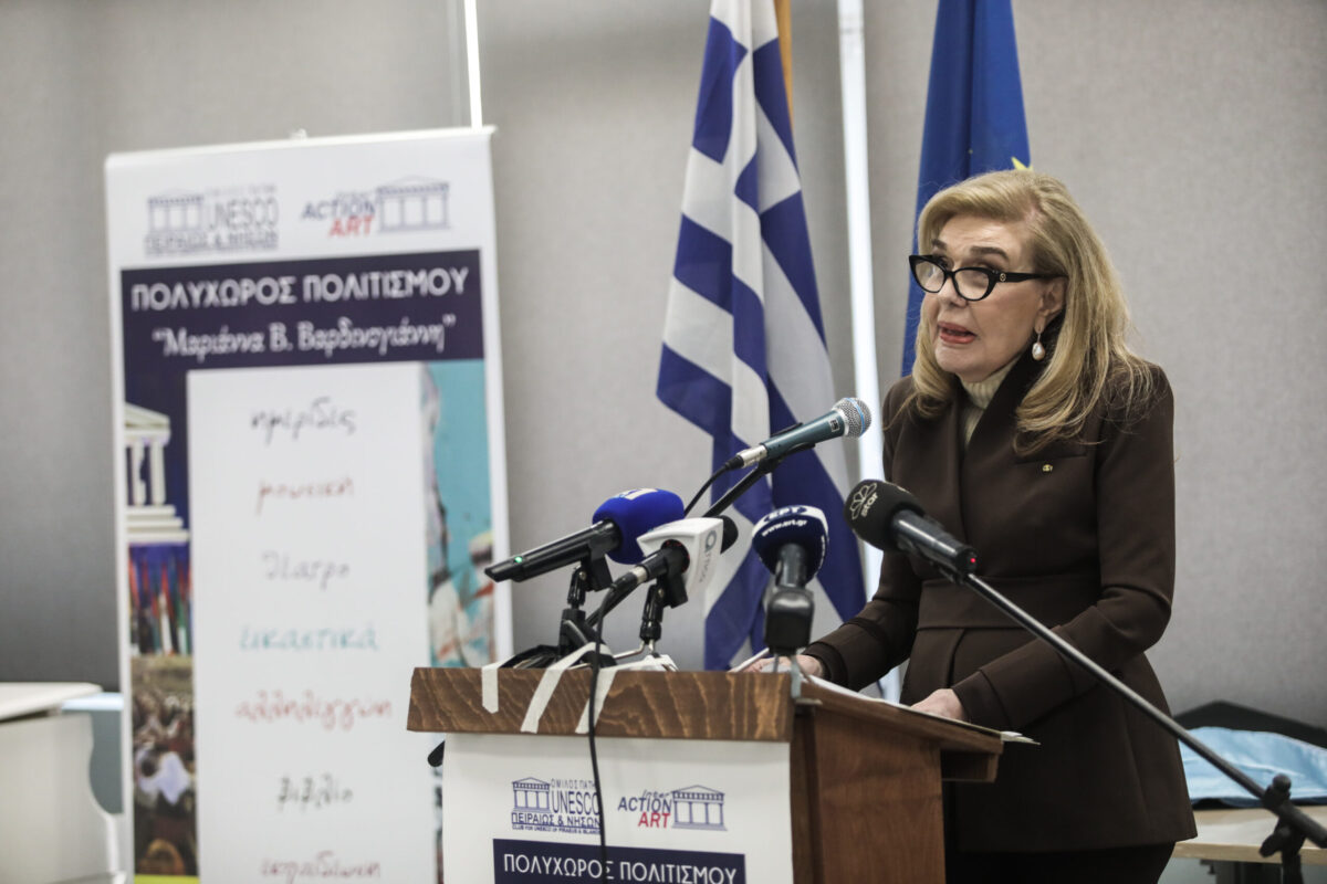 Μαριάννα Βαρδινογιάννη: Σε στενό οικογενειακό κύκλο η κηδεία της - The ...