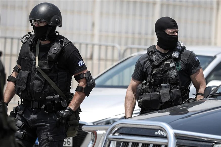 Συναγερμός στην Αντιτρομοκρατική - Στο στόχαστρο 39χρονος που καλούσε ...