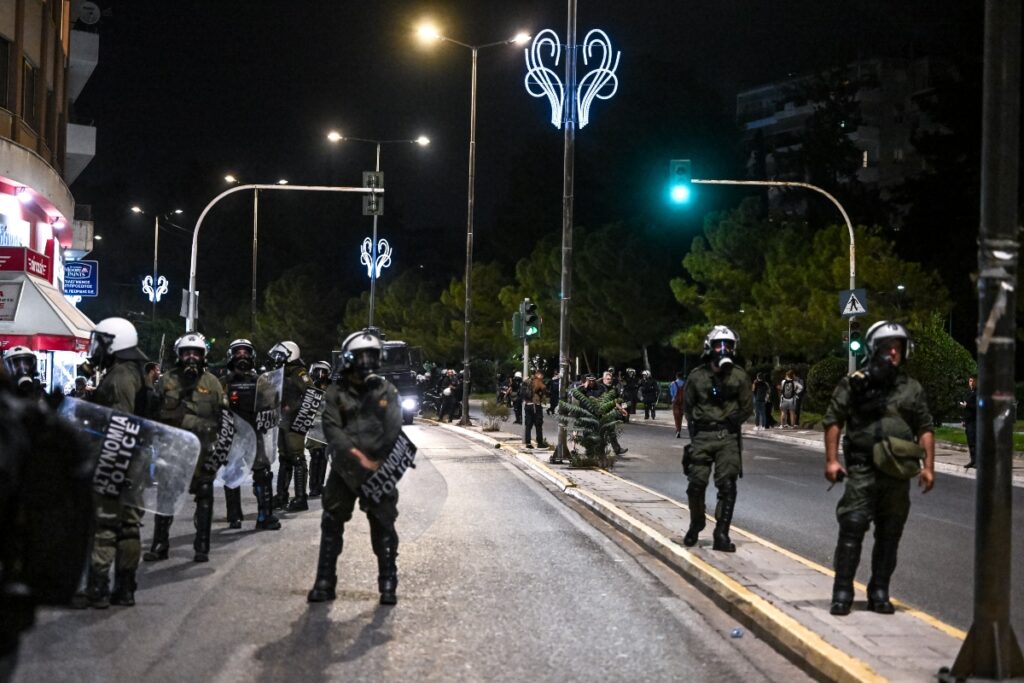 Επεισόδια στο κέντρο της Αθήνας - Έξι συλλήψεις στην περιοχή της ...