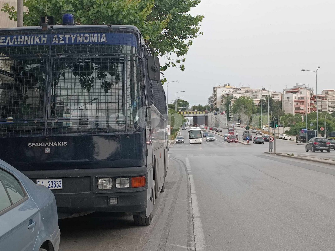 ΜΑΤ γύρω από το Βικελίδης - Συναγερμός στην ΕΛΑΣ για το Άρης - ΠΑΟΚ ...