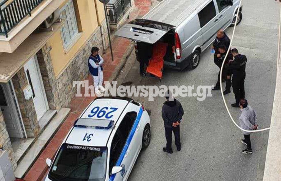 Φρικτός θάνατος για 65χρονο- Βρέθηκε με το πόδι σφηνωμένο στα κάγκελα ...