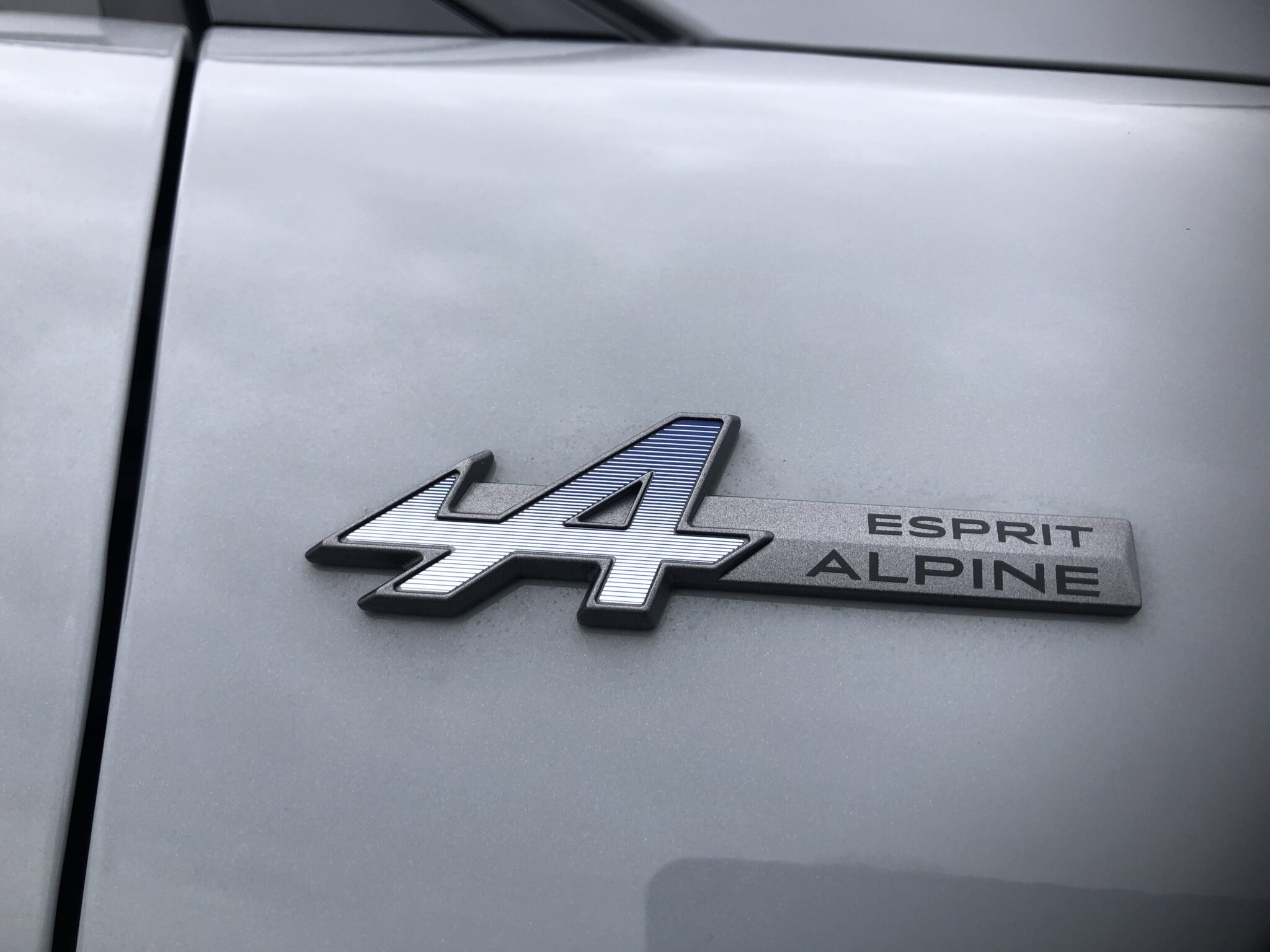 Πρώτη επαφή με το νέο Renault Clio Hybrid - H ιστορία ξαναγράφεται ...